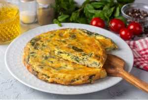 Tortilla de bacalao con espinacas: receta jugosa y fácil - El Blog de ...